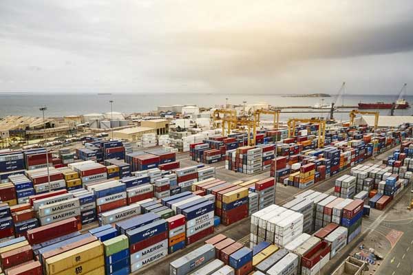 Sénégal : 550 M$ de la Banque Mondiale pour renforcer le port de Dakar ...